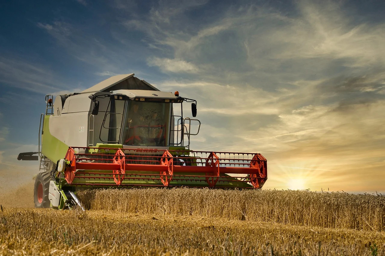 How to Choose the Most Suitable Header for Your Harvester? - Minnuo ...