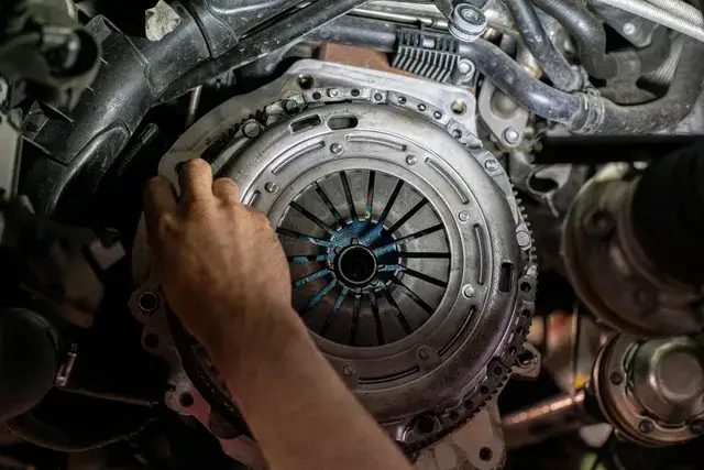 Why Is My Tractor Losing Power? Common Part Failures Explained - Minnuo ...